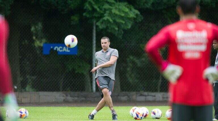 "O Inter pode ficar tranquilo que tem goleiro pra muitos anos ainda ...
