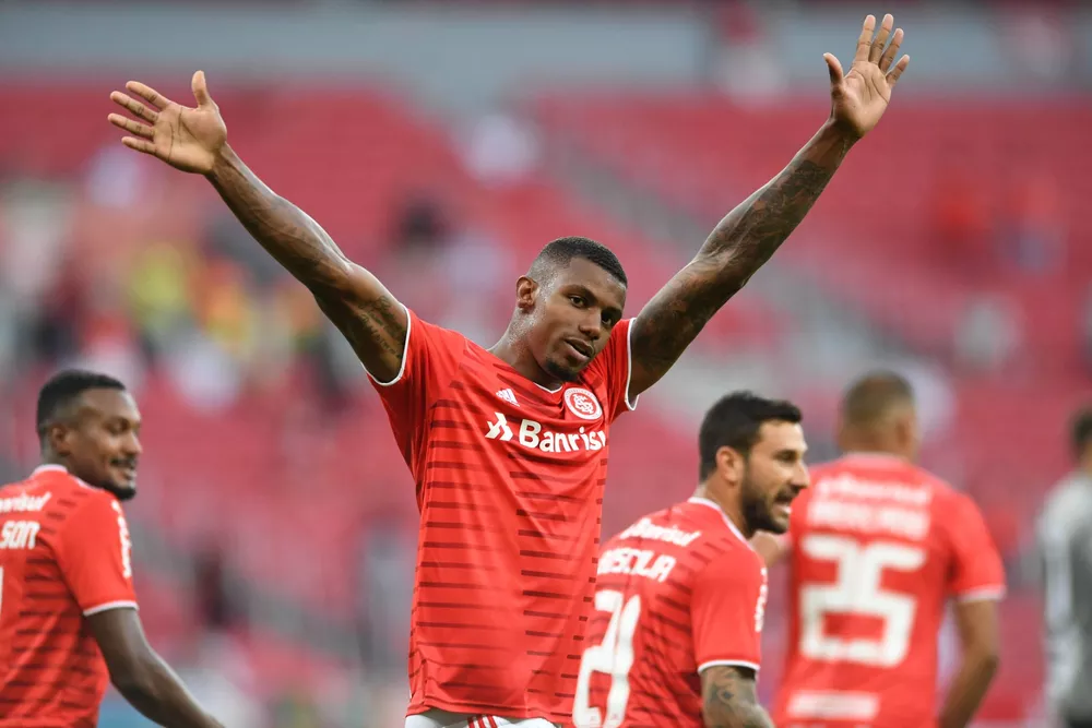 Inter repassa empréstimo de Wesley Moraes para clube da segunda divisão ...