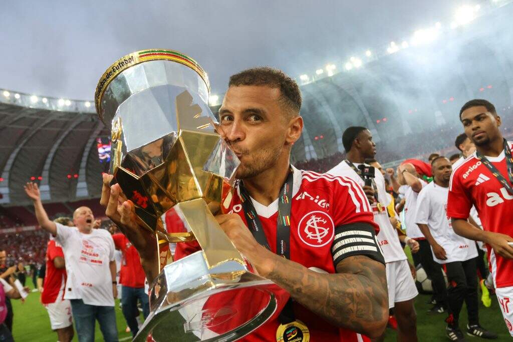 Internacional conquista o título Gaúcho de 2025 com campanha invicta - Radio Grenal
